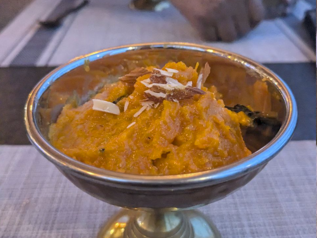 carrot halwa @ summer beach maldives – husenfulhu eats